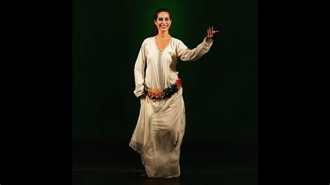 Moroccan Chaabi Dance Nídia Nasr Youtube