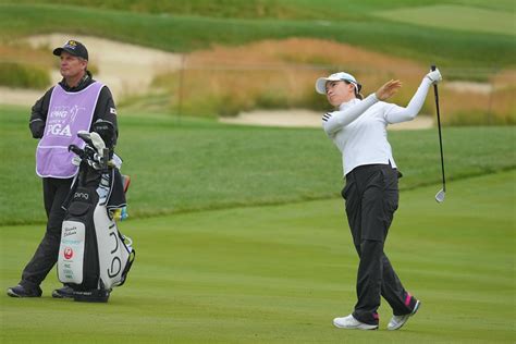 渋野日向子は大きく出遅れ スイングの“イメージ”湧かず「絶賛、迷い中」 【lpgaツアー 米国女子】｜gdo ゴルフダイジェスト・オンライン