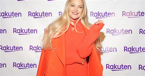 Kate Hudson Shares Her Holiday T Guide Purewow