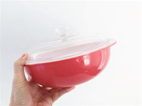 Vintage Flamingo Pink Pyrex 2 Quart Casserole Bowl With Lid Chip On