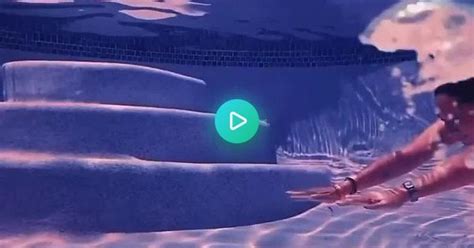 A Very Pregnant Meaghan Rath Going For A Swim R Pregcelebs