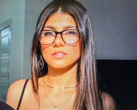 Former Adult Star Mia Khalifa Loses Business Deal For Tweet Supporting Palestine In Israel Hamas