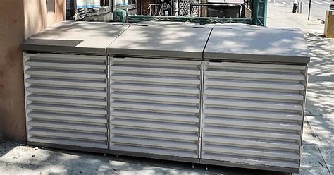 Secure Trash Bins Will Soon Be Required Wherever Food Is Sold Habitat