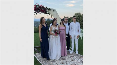 Доц Ангел Кунчев Всички влизат много романтично в медицин