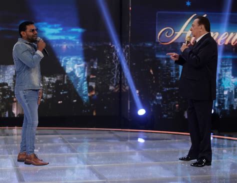 SBT TV Pablo O Rei Do Arrocha Ganha Homenagem No Programa Raul Gil