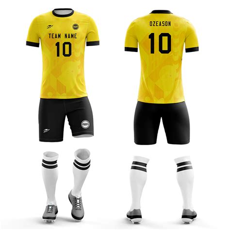 Custom Quick Dry Black Yellow Soccer Uniform Youth Retro Soccer Jersey