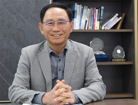 Linkedin Yoon Oh Shin 페이지 파워 컴퍼니 한규진 코스텍시스 대표 까다로운 글로벌 기업에 결국 납품
