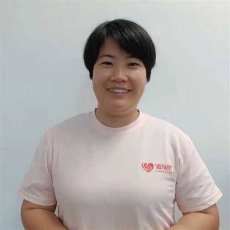 黎昌丽 月嫂 月嫂列表 雏渐肥月嫂