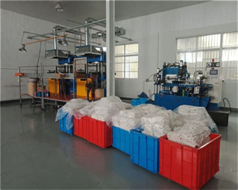 橡胶制品 尼龙制品 聚氨酯制品 衡水润远工程橡胶有限公司