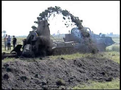 MDK-2M Kopanie Rowu - Dig Drainage Ditch (24.08.2002r) - YouTube
