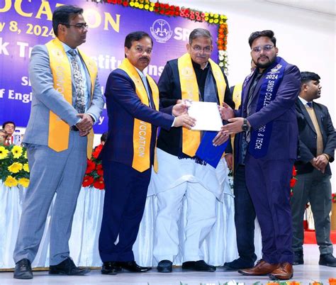 Ritik Baghel On Linkedin Graduationday Newbeginnings Csandengineeringgraduate