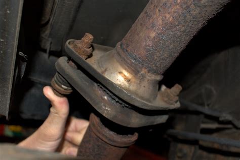 DIY Muffler Repair The Rusted Muffler