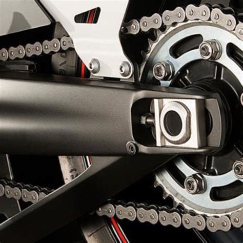 Guía completa Costo y momento para cambiar kit de arrastre de moto