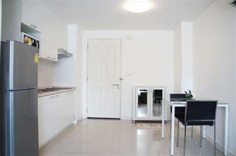 ให้เช่า คอนโด 1 ห้องนอน เฟอร์ครบ ชั้น 4 ตึก D The Clover ทองหล่อ 45 ตรม ใกล้รถไฟฟ้า Bts ทองหล่อ