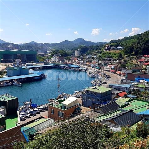 풍경 항구 마을 바다 맑음 사진이미지일러스트캘리그라피 봉봉이가작가