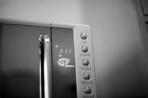 How To Fix Microwave Tripping Circuit Breaker Solutions From Magnify