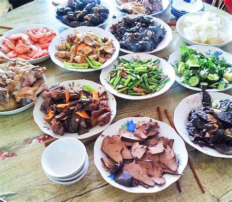 你们家乡年夜饭最重要的一道菜是什么，我先分享我们家乡的
