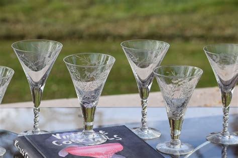Cocktail Party Ready 6 Vintage Etched Wine Glasses Set Of 6 Mis