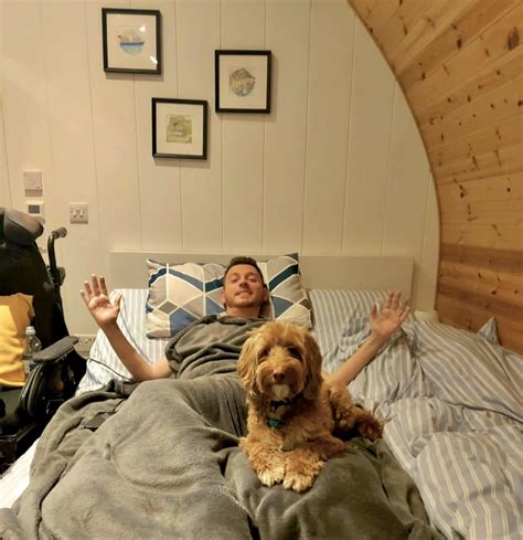 Omnipod Devon Wheelchair Accessible Cabin Ross Lannon A Life On Wheels