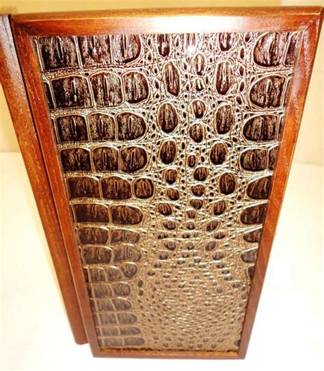 12 Alligator Leather Travel Backgammon Set Wooden Board Game