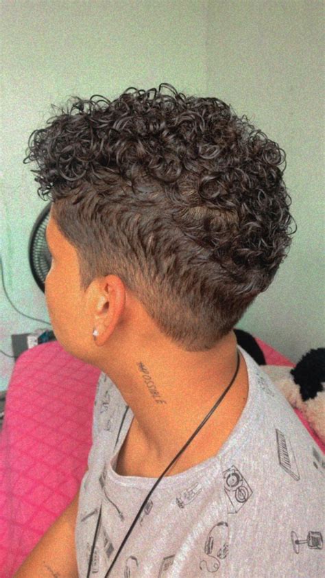 The Best Haircuts For Thin Curly Hair Artofit
