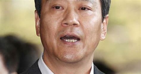 ‘서해 사건 수사 文 확대 여부임종석 “尹 한 사람만 알 것”