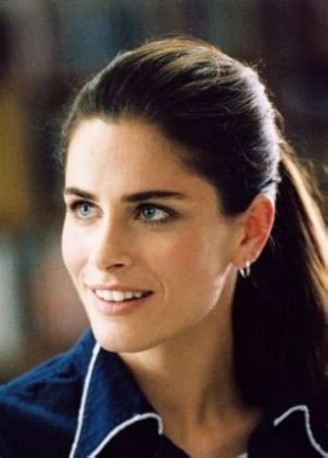 Amanda Peet