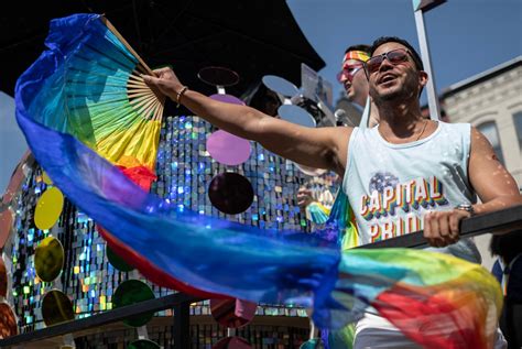 Photos 2023 Capital Pride Parade And Block Party In Dc Wtop News