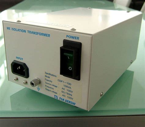 【新品】新品未使用 東亜電子 アイソレーショントランス クリーン電源 100va Cdf1 100 医用メディカル 国際iec 60601 1