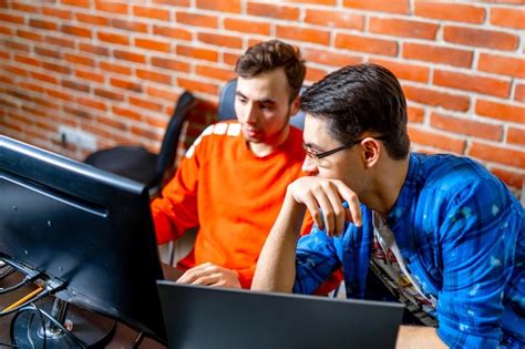 Images De Aide Informatique Téléchargement Gratuit Sur Freepik