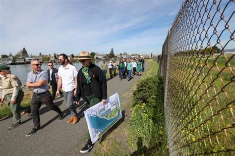 New Shoreline Park To Bring Nature ‘justice To East Oakland Residents