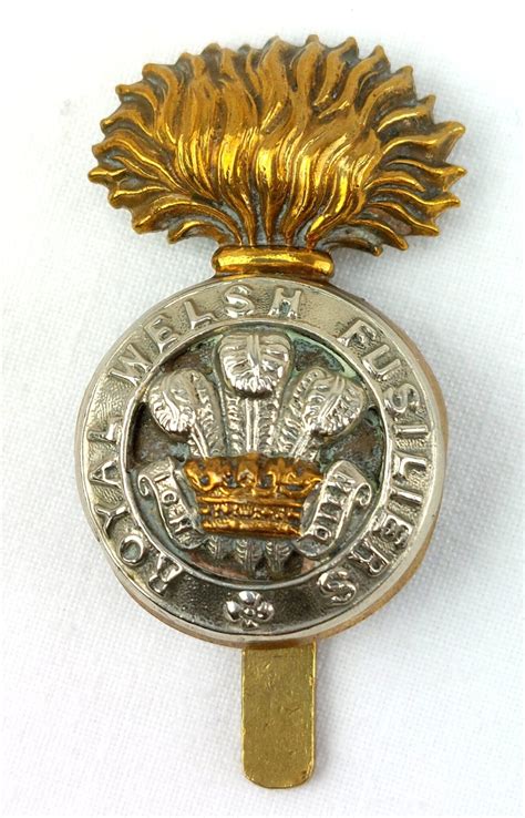 British Royal Welsh Fusiliers Regiment Cap Badge Sally Antiques