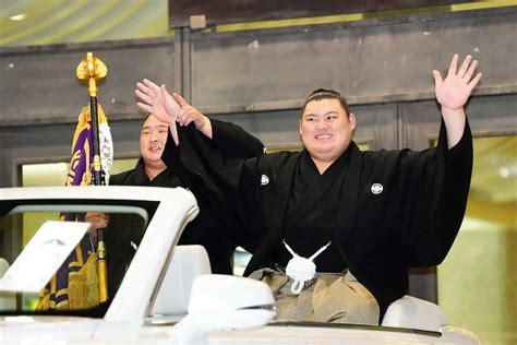 25日誕生「大関・大の里」最速の所要9場所 史上初のちょんまげ記録ずくめの昇進 スポニチ Sponichi Annex スポーツ