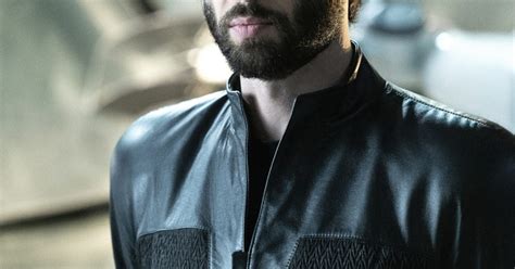 Star Trek Discovery Ethan Pecks Talk Of Spock Gets Hairy Opinion