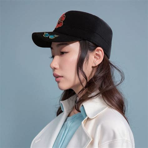 时尚平顶帽鸭舌帽女春秋2023新款刺绣花朵韩版个性潮百搭遮阳休闲 虎窝淘