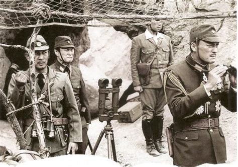 尼米茲為什麼放棄蛙跳戰術強攻硫黃島？守軍防禦能力強是美軍所逼 每日頭條