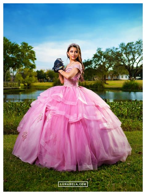Photography — Houston Chambelanes Quinceañera Choreographies And