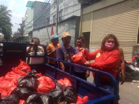 HUT Ke 77 Hari Kemerdekaan RI Media Actualnews Berbagi Paket Sembako