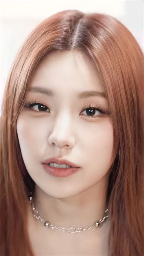 Pin On Yeji Itzy