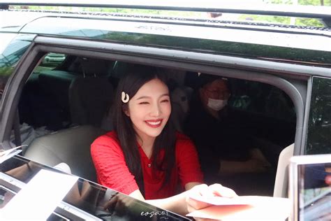 Joy 조이 Updates 💚 On Twitter It Is So Heartwarming To See Our Joys