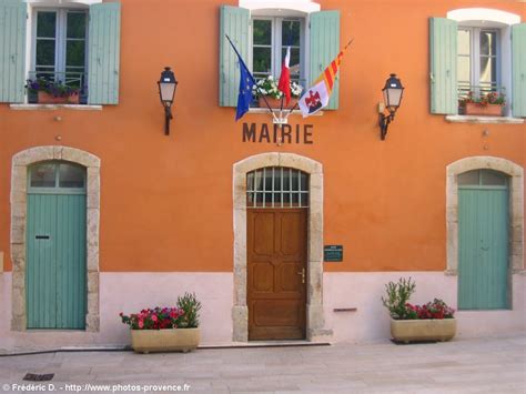 Esparron De Pallières Village Du Var