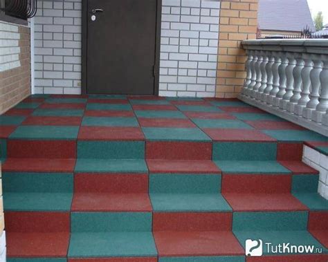 Резиновая плитка, брусчатка из крошки (для пола, крыльца, тротуара).