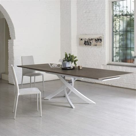 Artistico Ext Tavolo Di Design Di Bontempi Casa In Metallo Piano