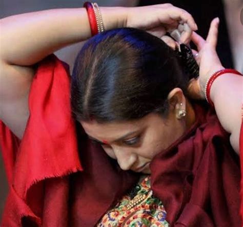 Smriti Irani Shares A Throwback Picture From Her Modelling Days