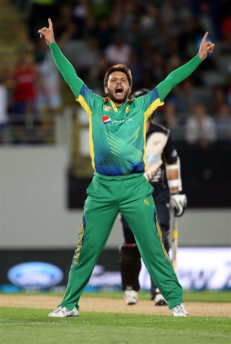 Shahid Afridi Joins Karachi Kings