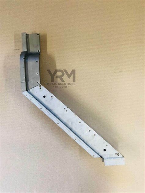 075c Right Hand C Post For Land Rover Defender And Series 110 Four