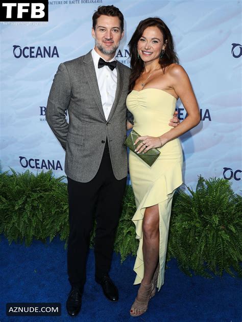 Christina Ochoa Sexy Poses Flaunting Her Gorgeous Body At The Annual