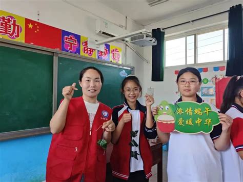无极好网民故事展播（一）丨张丹：争做无极好网民，传播青春好声音澎湃号·政务澎湃新闻 The Paper