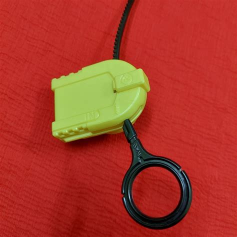 Takaratomy Mfb Ripcord Launcher Yellow Used