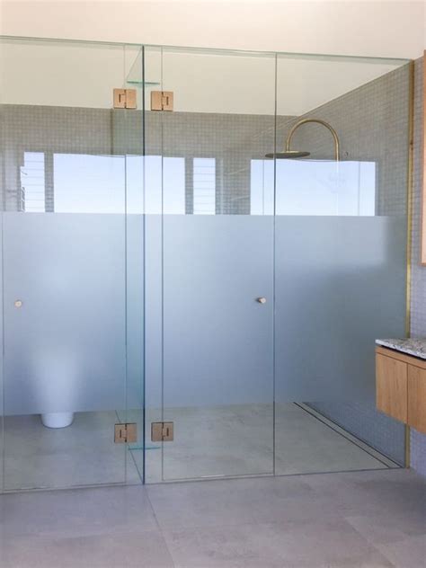 Bathroom Glass Partition Types